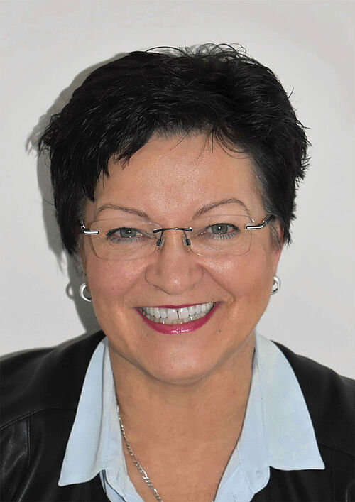 Kimberly Diers's Instagram, Twitter & Facebook on IDCrawl